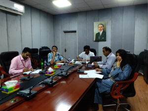 Aror University - Home