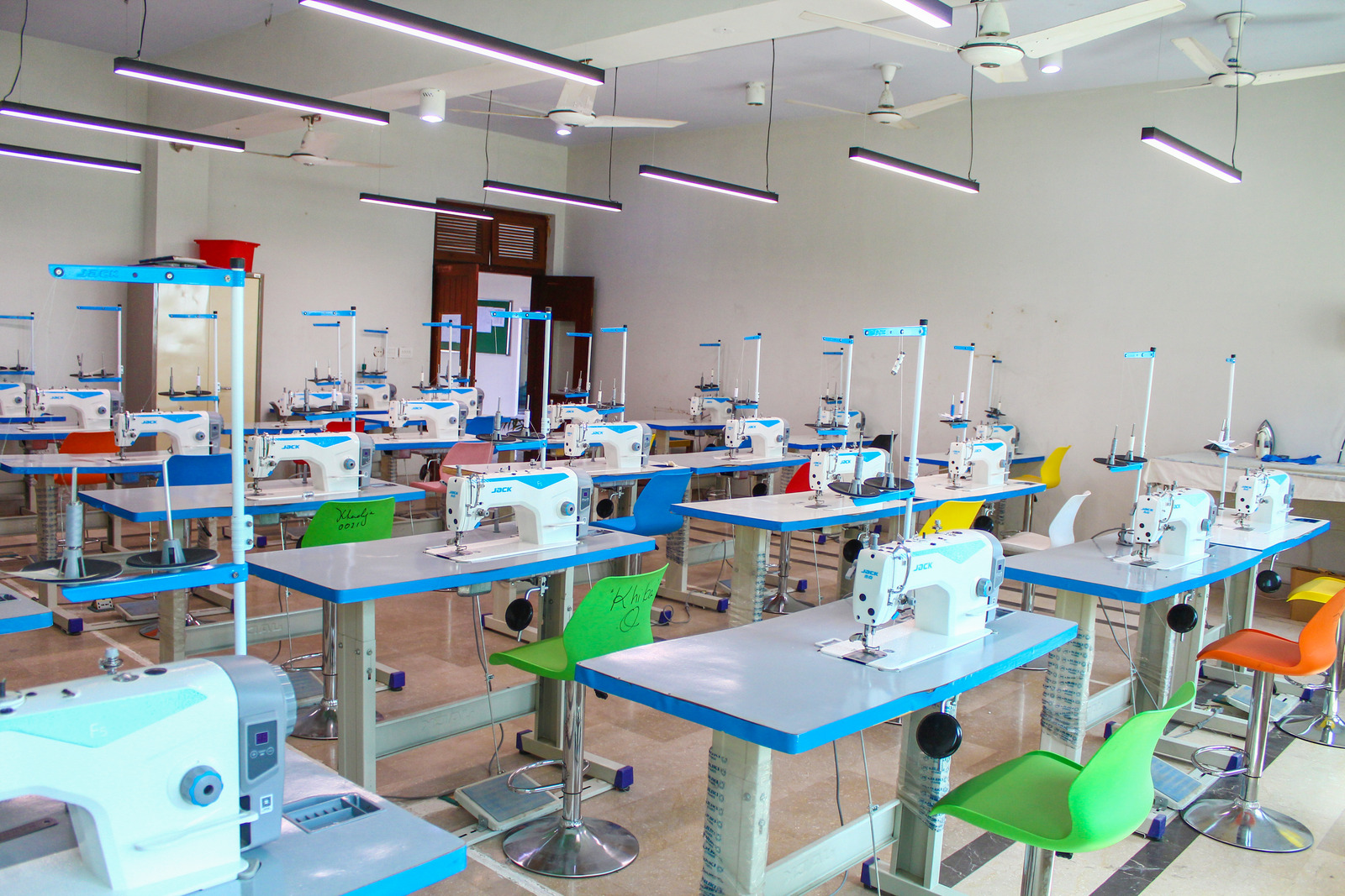 Aror University - Home